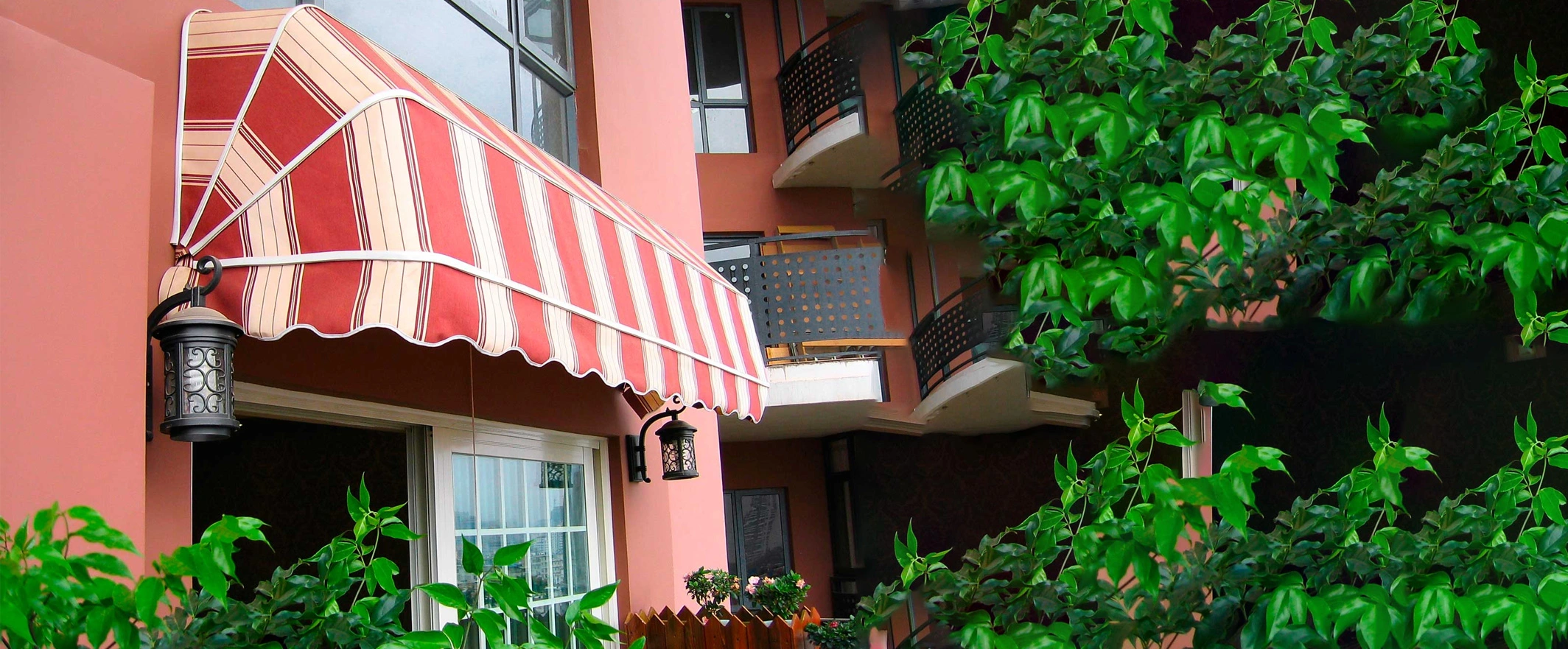 Kent International Kent International Terrace Awning Manufacturers in ...